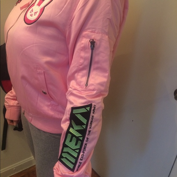 Blizzard | Jackets & Coats | Bomber Dva Jacket | Poshmark